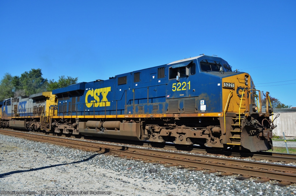 CSX 5221